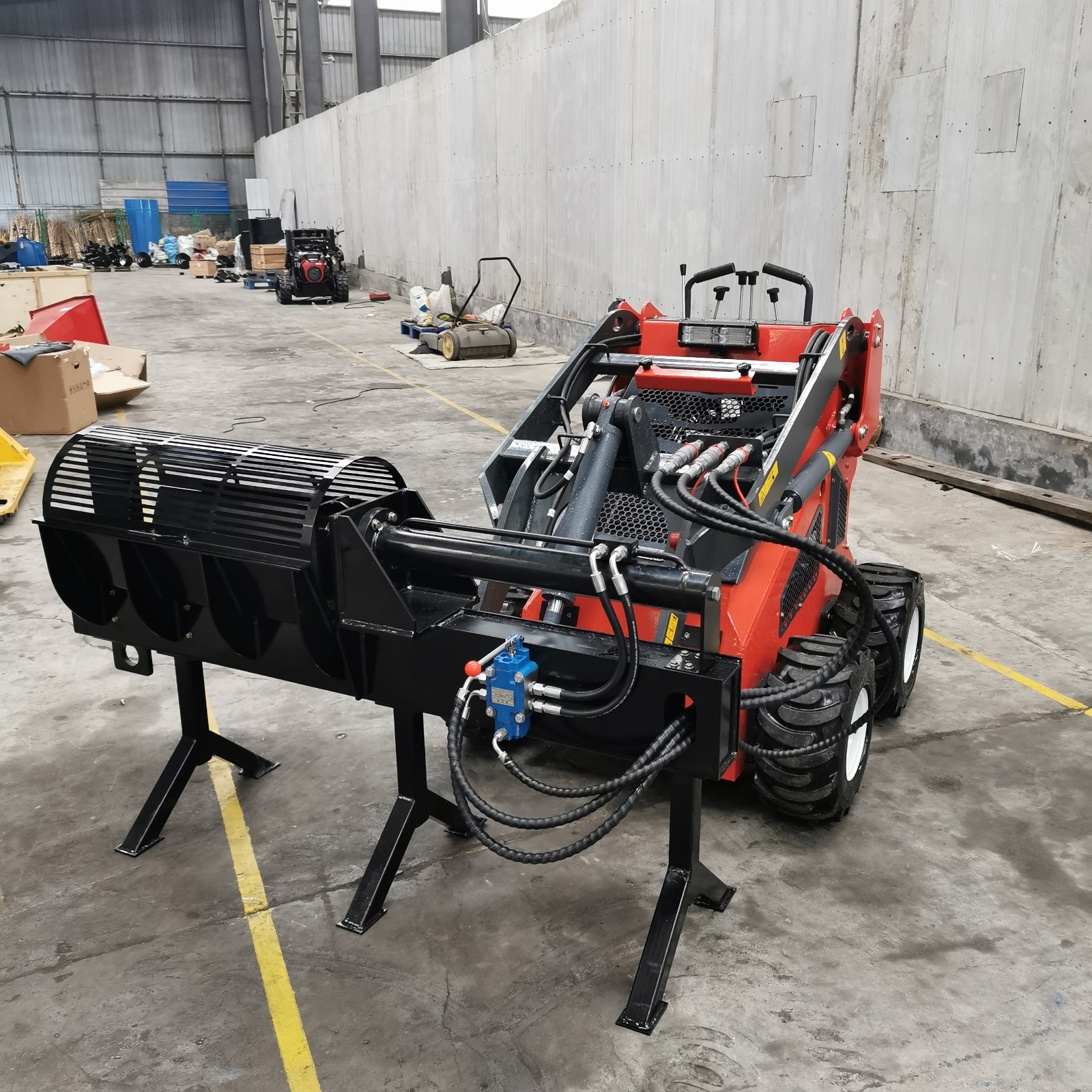 Wood Splitter Attachment | WILD IMPORTS