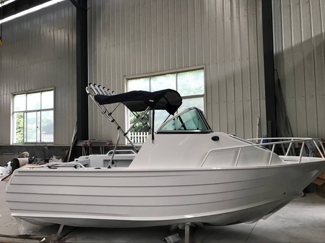 Wild Boats 5.5 Cuddy Cabin | WILD IMPORTS